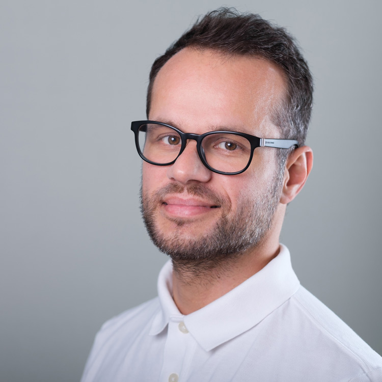 Home - Zahnarzt Mahlsdorf Berlin Prophylaxe Parodontose Zahnimplantate ...